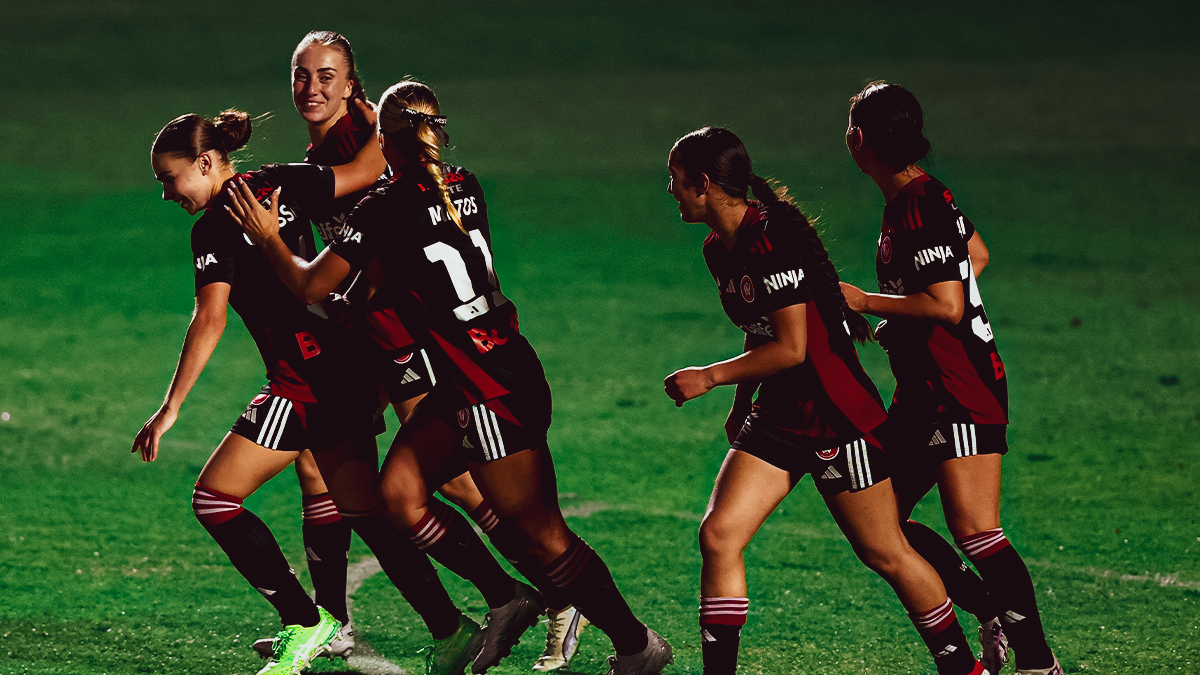 Wanderers Hunt First Reward Against Roar - Western Sydney Wanderers