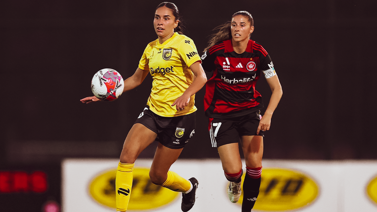Wanderers Fall Narrowly to Central Coast Mariners at Wanderers Football ...
