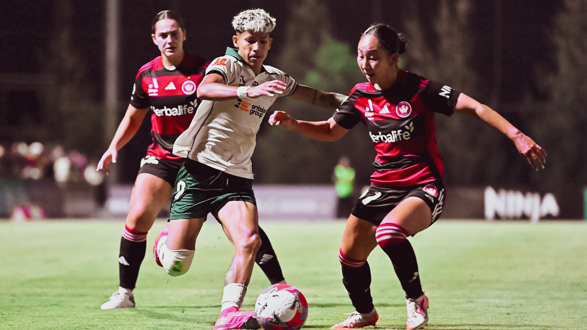 Samba Inspires Phoenix as Wanderers Fall at Wanderers Football Park ...